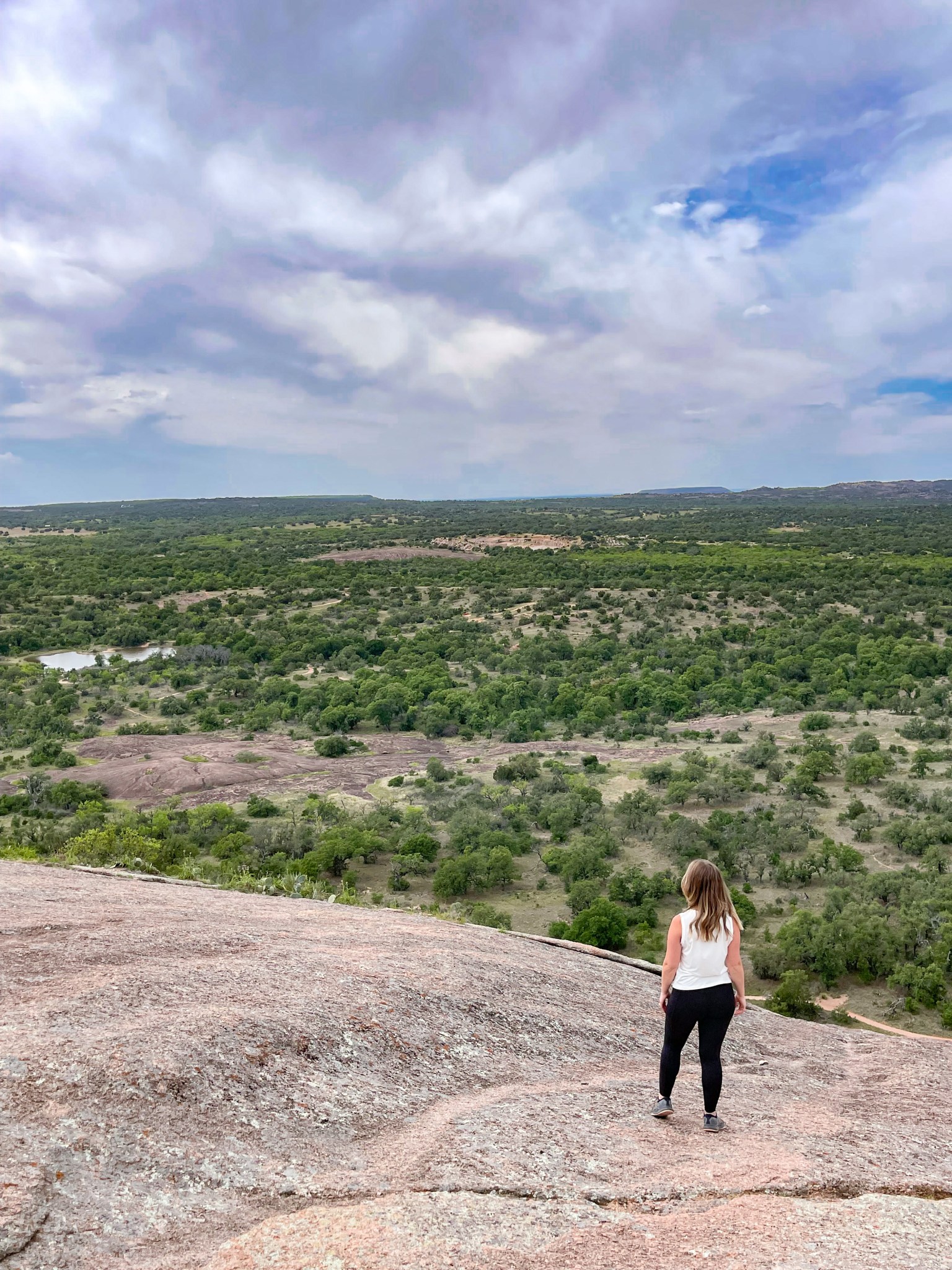 The Ultimate Guide to Visiting Fredericksburg, Texas – THE TO GO LIST